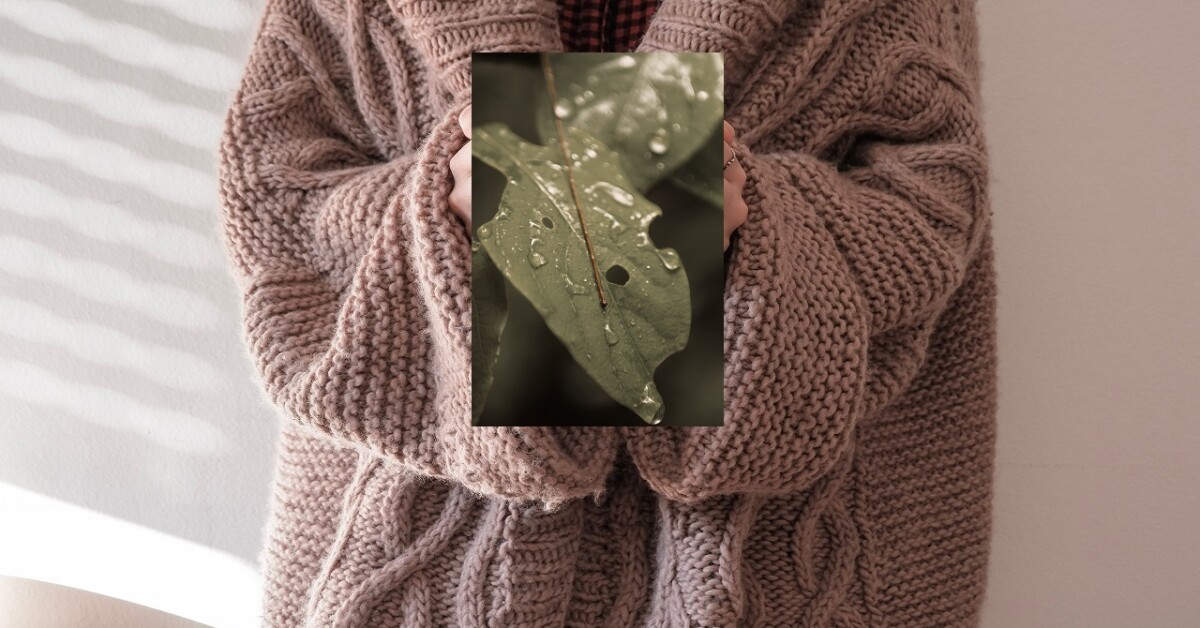 6 Tricks for Brightening the Colors of Your Sweaters