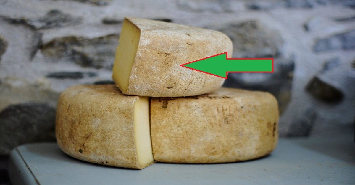 Ways to Reuse Cheese Rinds