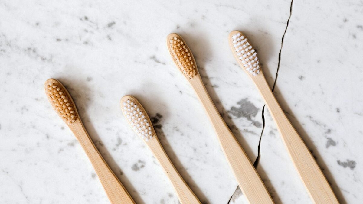 Ways to Keep Your Toothbrush Clean