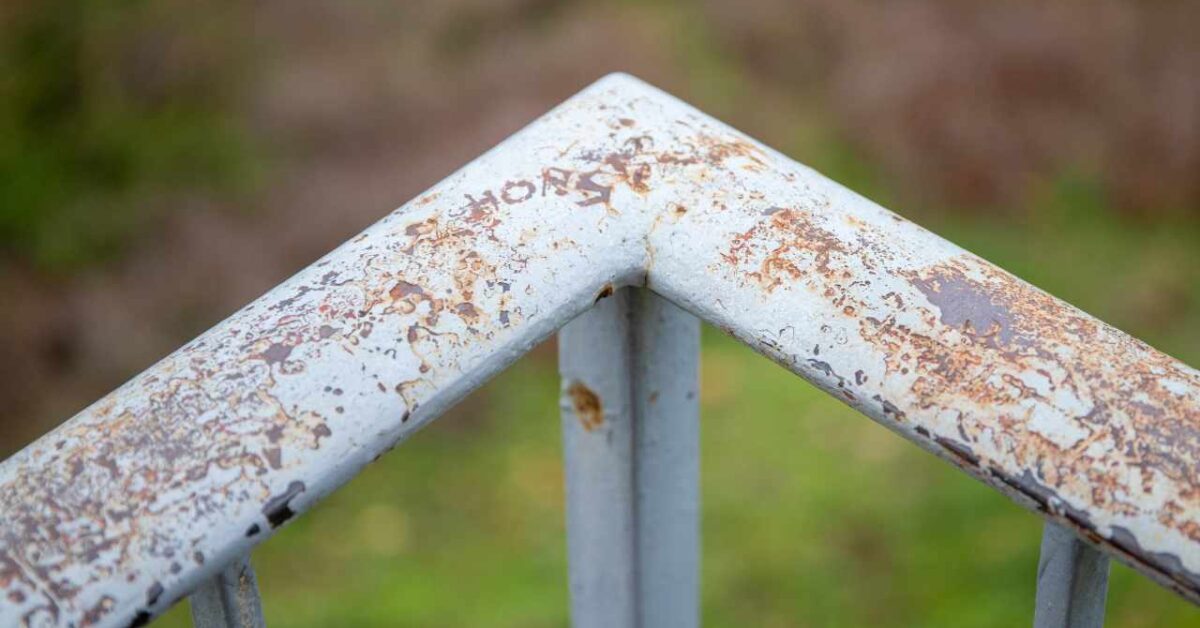 Railing and Rust Stains, It Can be Remedied Quickly and Easily
